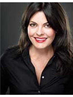 Emma May's Instagram, Twitter & Facebook on IDCrawl