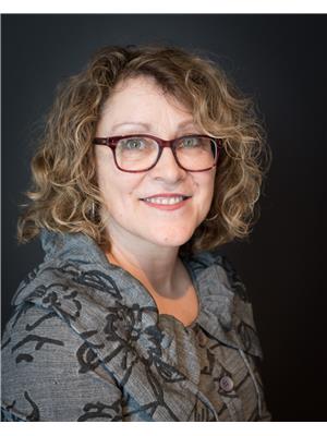 VICKI PARLETTE | REALTOR.ca