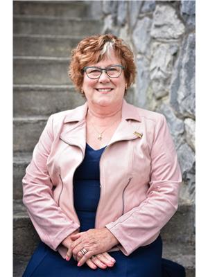 Sheila Henry | REALTOR.ca
