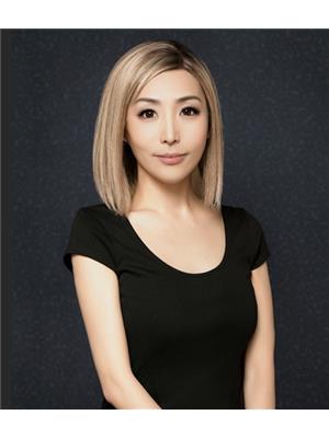 Elizabeth Chau | REALTOR.ca