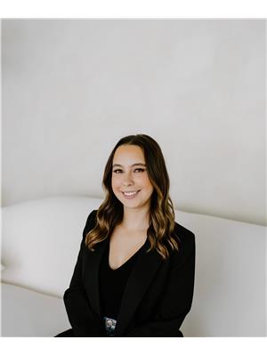 HAILEY ALLEN | REALTOR.ca