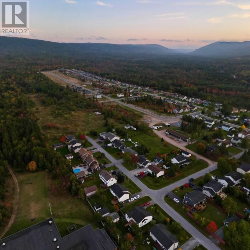 For sale: 43 Pike Street, Pasadena, Newfoundland & Labrador A0L1K0 ...