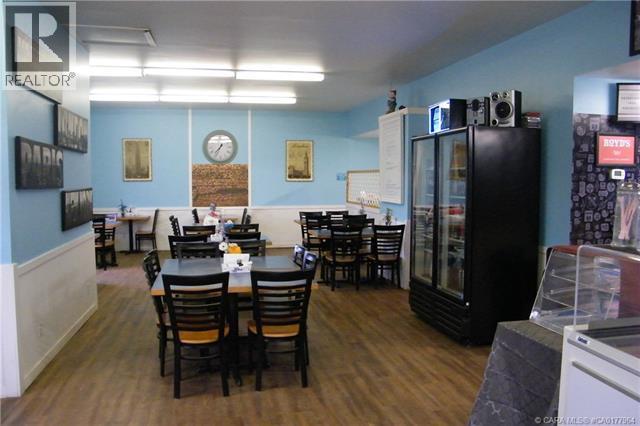 For sale: 4706 43 Avenue, Forestburg, Alberta T0B1N0 - CA0177964 ...