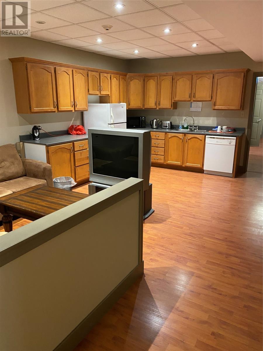 For sale: 14 Main Street, Corner Brook, Newfoundland & Labrador A2H1B8 ...