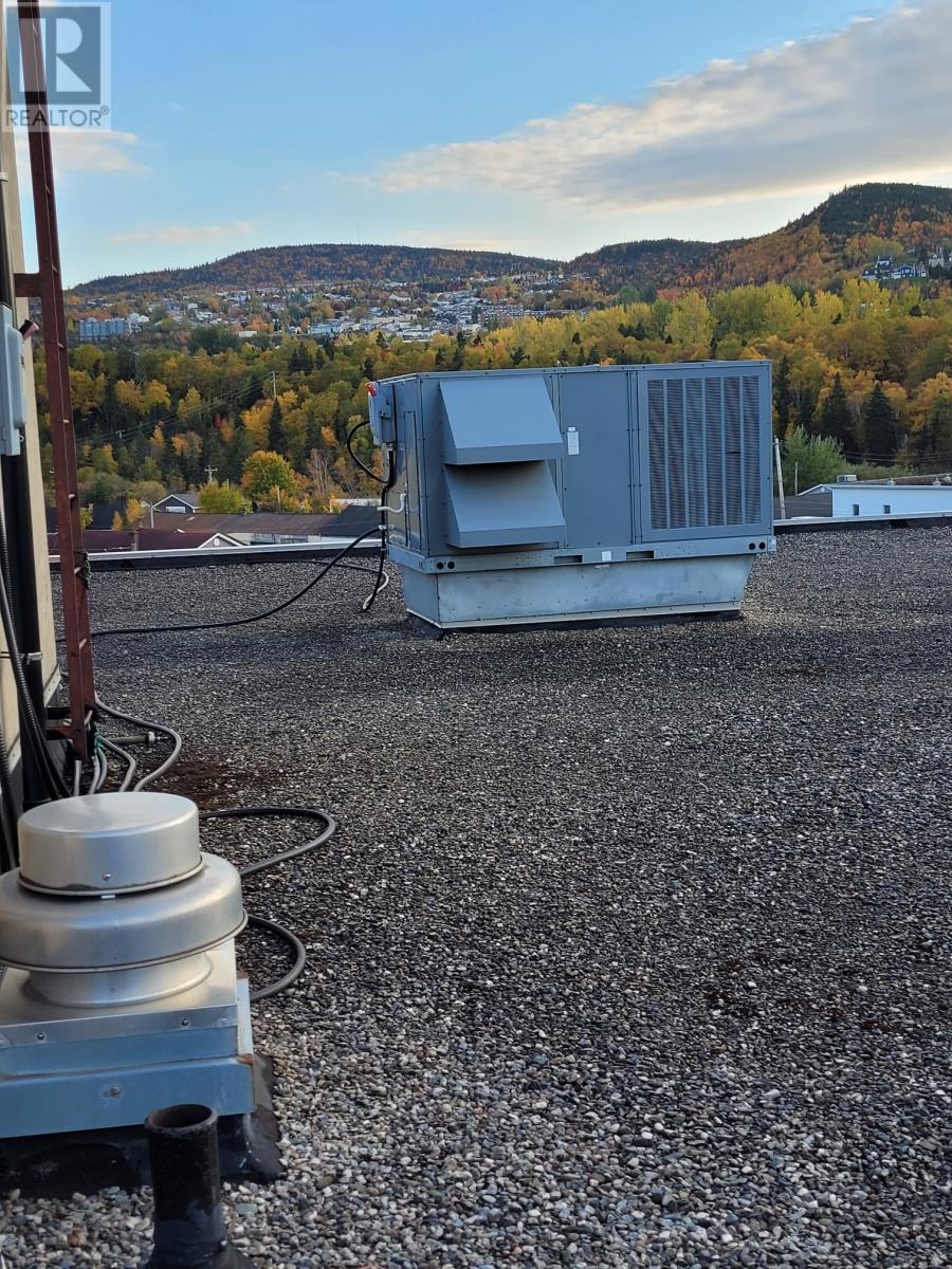 For sale: 14 Main Street, Corner Brook, Newfoundland & Labrador A2H1B8 ...