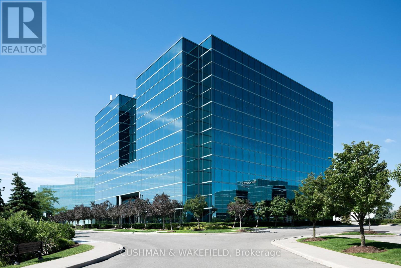 For lease: 302 - 2020 WINSTON PARK DRIVE, Oakville (1021 - WP Winston Park), Ontario L6H6X7 ...
