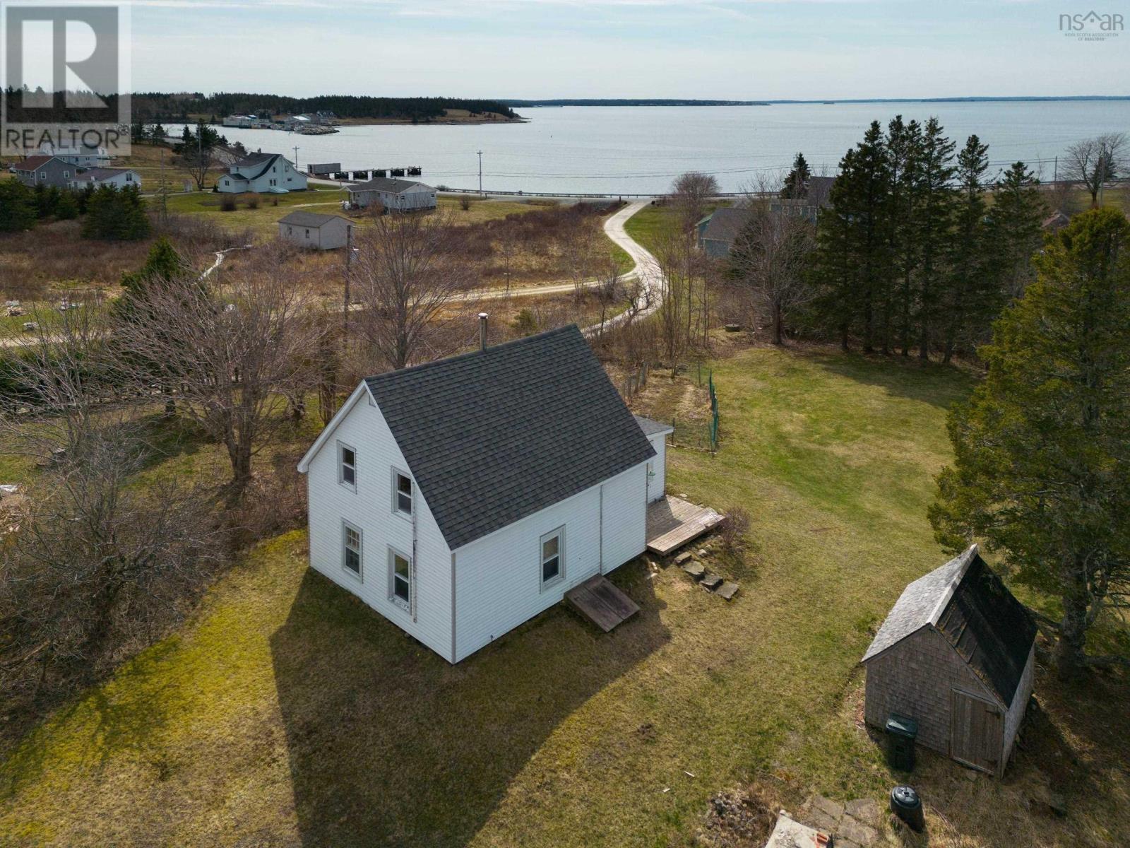 40 Shoal Cove Road, Blandford, Nova Scotia B0J1T0 | REALTOR.ca