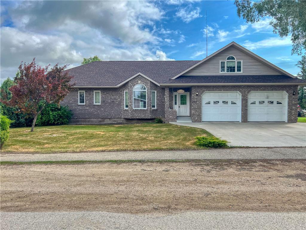 For sale: 303 Rupert Avenue, Grandview, Manitoba R0L0Y0 - 202316799 ...