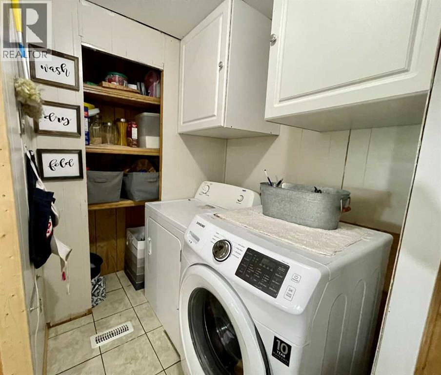 For sale: 108 5 Street, Cadogan, Alberta T0B3A0 - A2060541 | REALTOR.ca