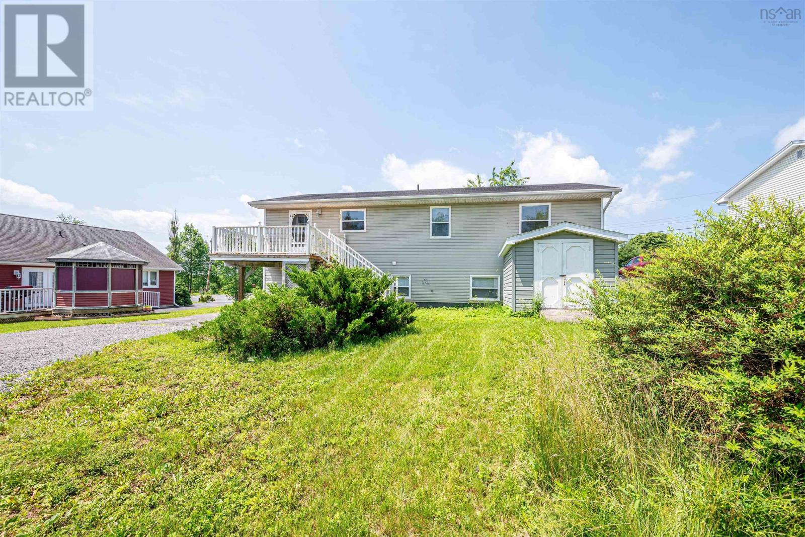 For sale: 6 Valley View Drive, Falmouth, Nova Scotia B0P1P0 - 202310151 ...