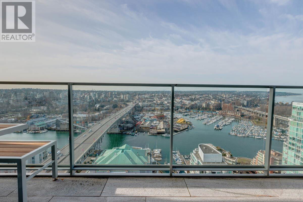 For sale: 3703 1480 HOWE STREET, Vancouver, British Columbia V6Z0G5 ...