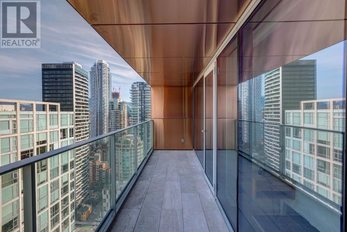 For sale: 3703 1480 HOWE STREET, Vancouver, British Columbia V6Z0G5 ...