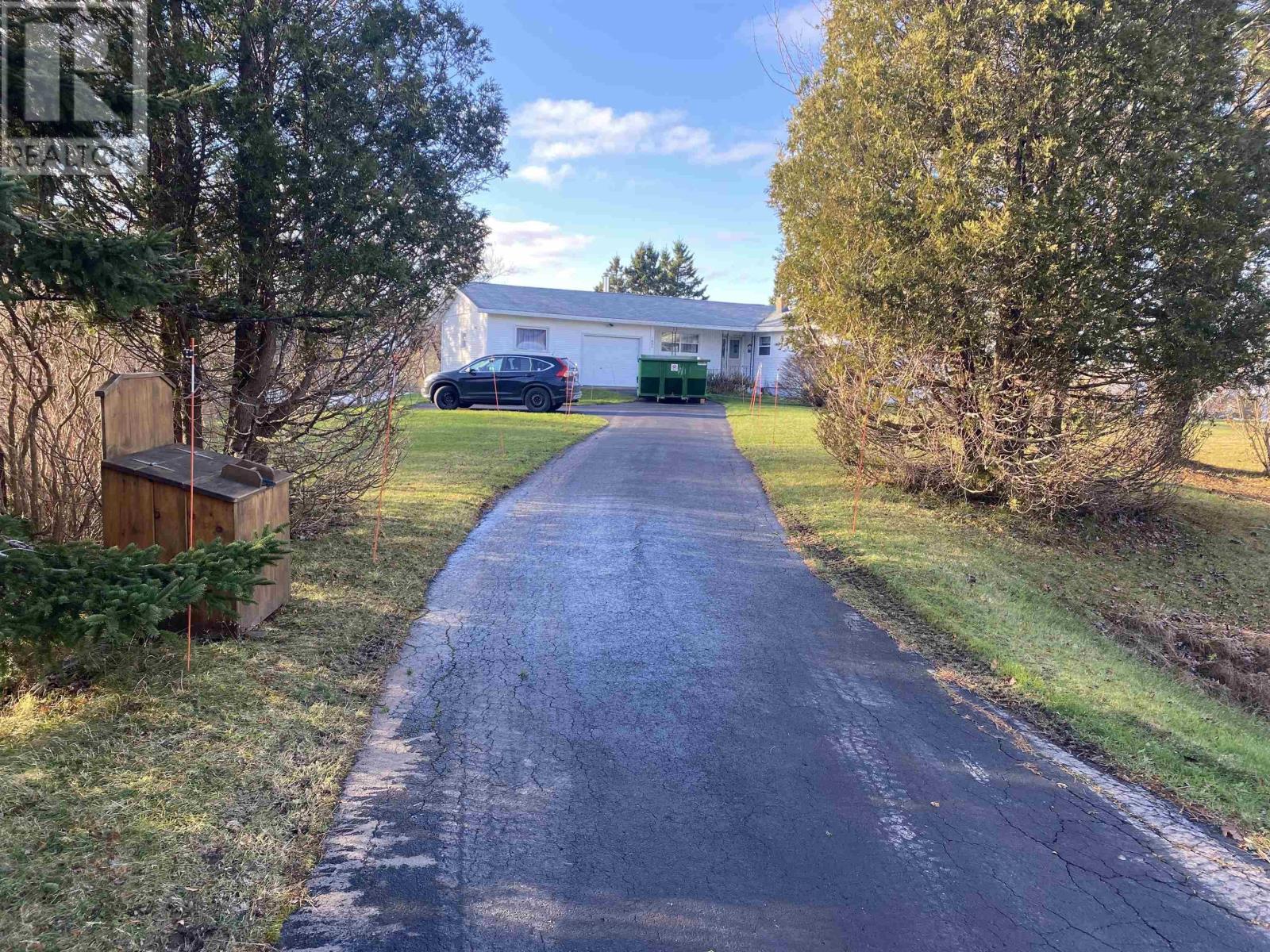 For sale: 1805 Black River Road, Dundee, Nova Scotia B0E3K0 - 202226944 ...