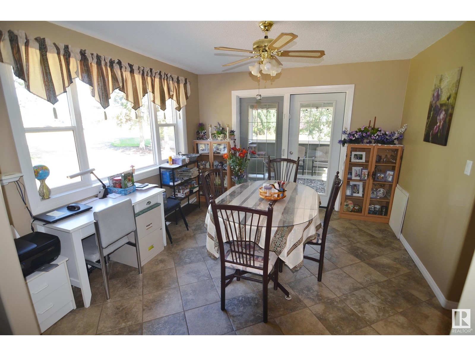 For sale: 59225 Rge Rd 31, Rural Barrhead County, Alberta T7N1N3 ...