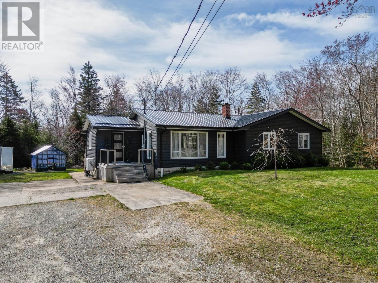 For sale: 3742 Highway 340, Carleton, Nova Scotia B5A5P8 - 202307705 ...