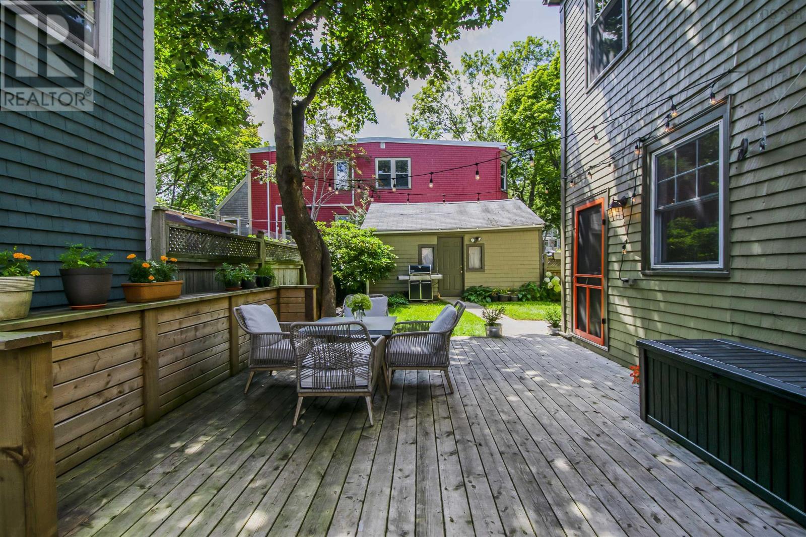 For sale: 2680 Gottingen Street, Halifax, Nova Scotia B3K3C5 ...