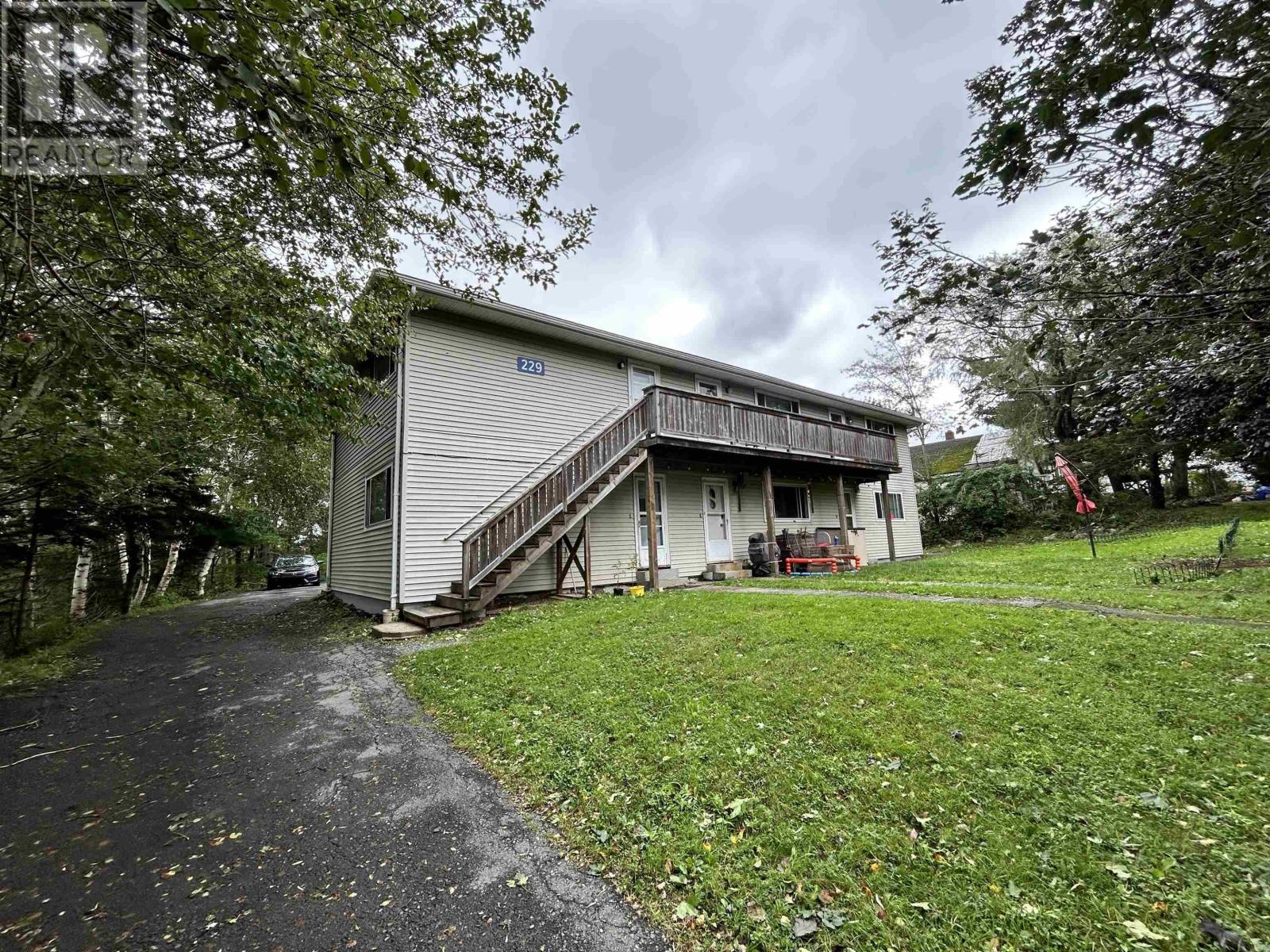 For sale: 229 Spencer Avenue, Spryfield, Nova Scotia B3R1S8 - 202319672 ...