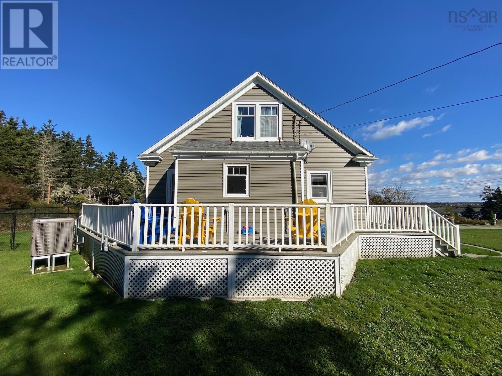 14 Sweeney Lane, Cape Forchu, Nova Scotia B5A5G7 | REALTOR.ca
