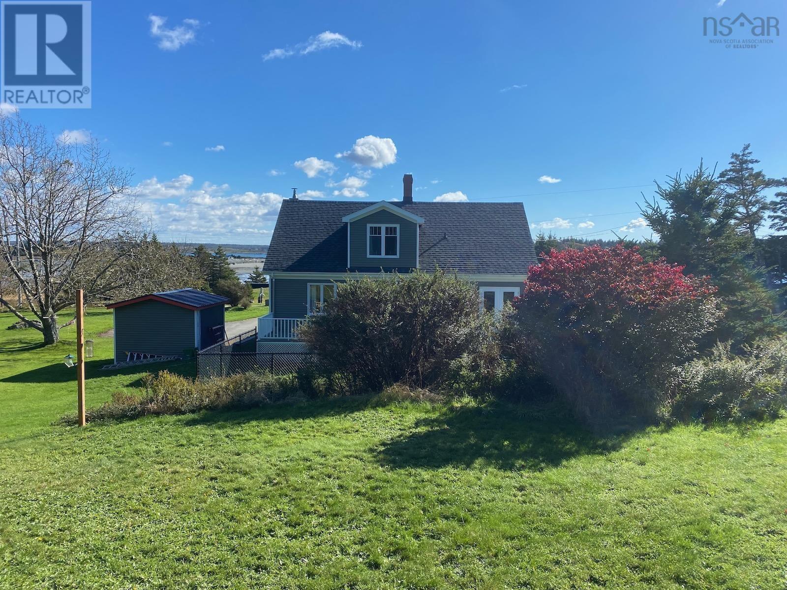 14 Sweeney Lane, Cape Forchu, Nova Scotia B5A5G7 | REALTOR.ca