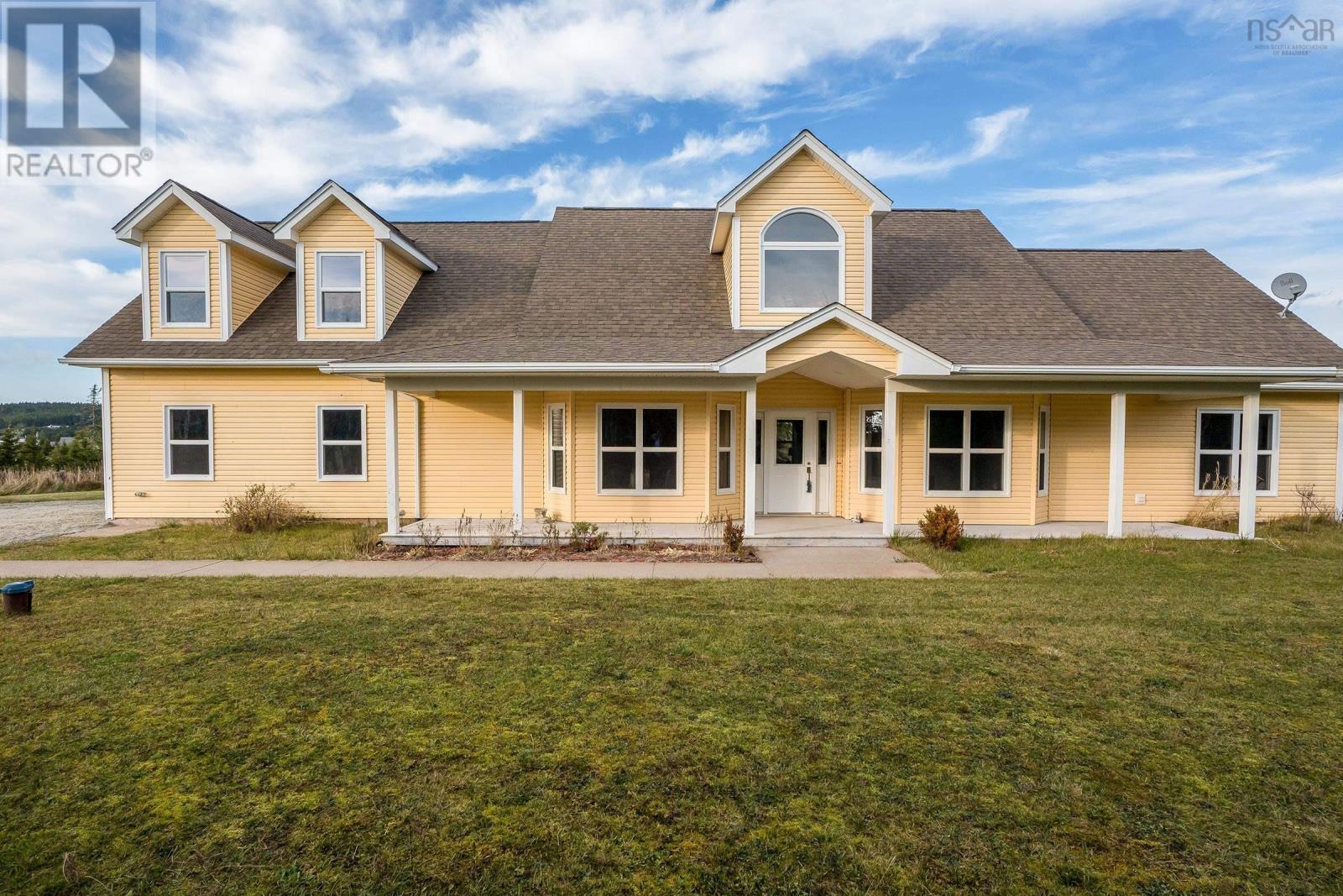 4881 Highway 207, Three Fathom Harbour, Nova Scotia B0J1N0 | REALTOR.ca
