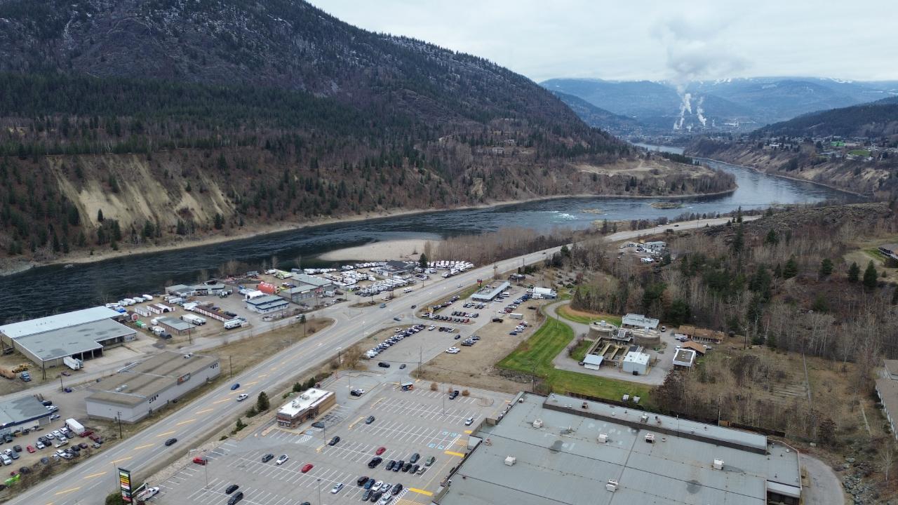 For sale: 8195 OLD WANETA ROAD, Trail, British Columbia V1R4W9 ...