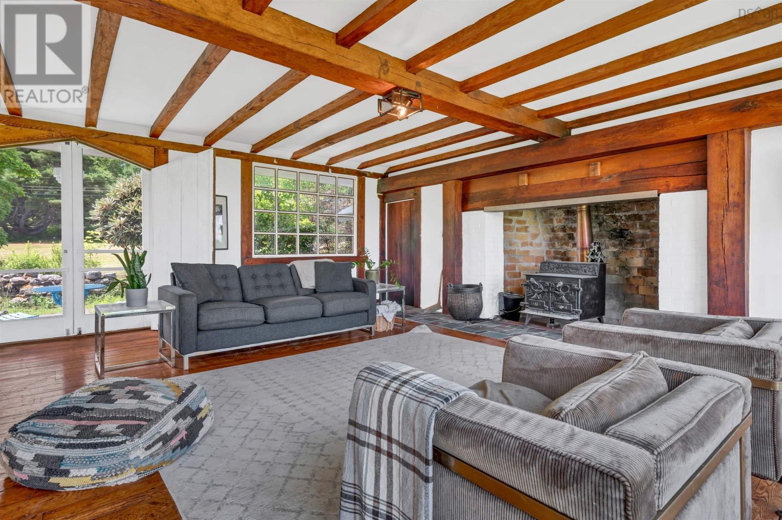 5132 Sandy Point Road, Jordan Ferry, Nova Scotia B0T1W0 | REALTOR.ca