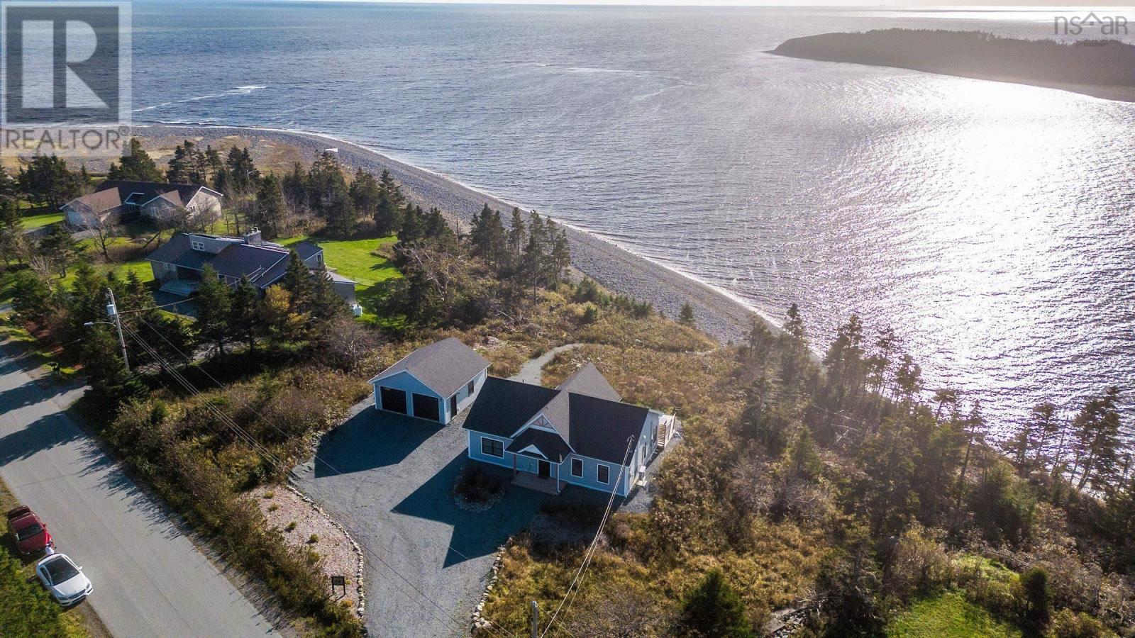 For sale: 64 Spruce Court, Three Fathom Harbour, Nova Scotia B0J2L0 ...