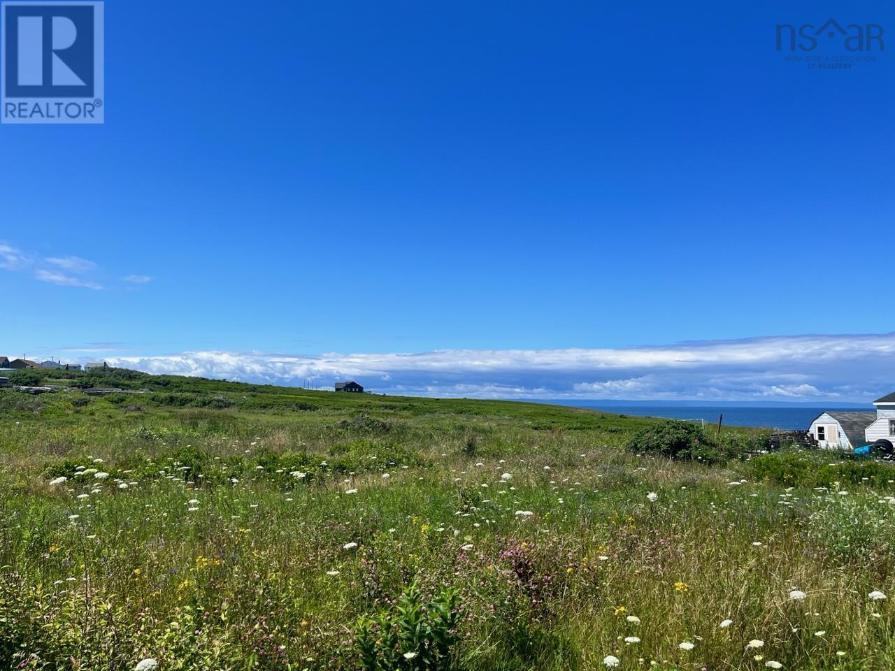 For sale: 227 Oceanview Boulevard, New Waterford, Nova Scotia B1H4X2 ...