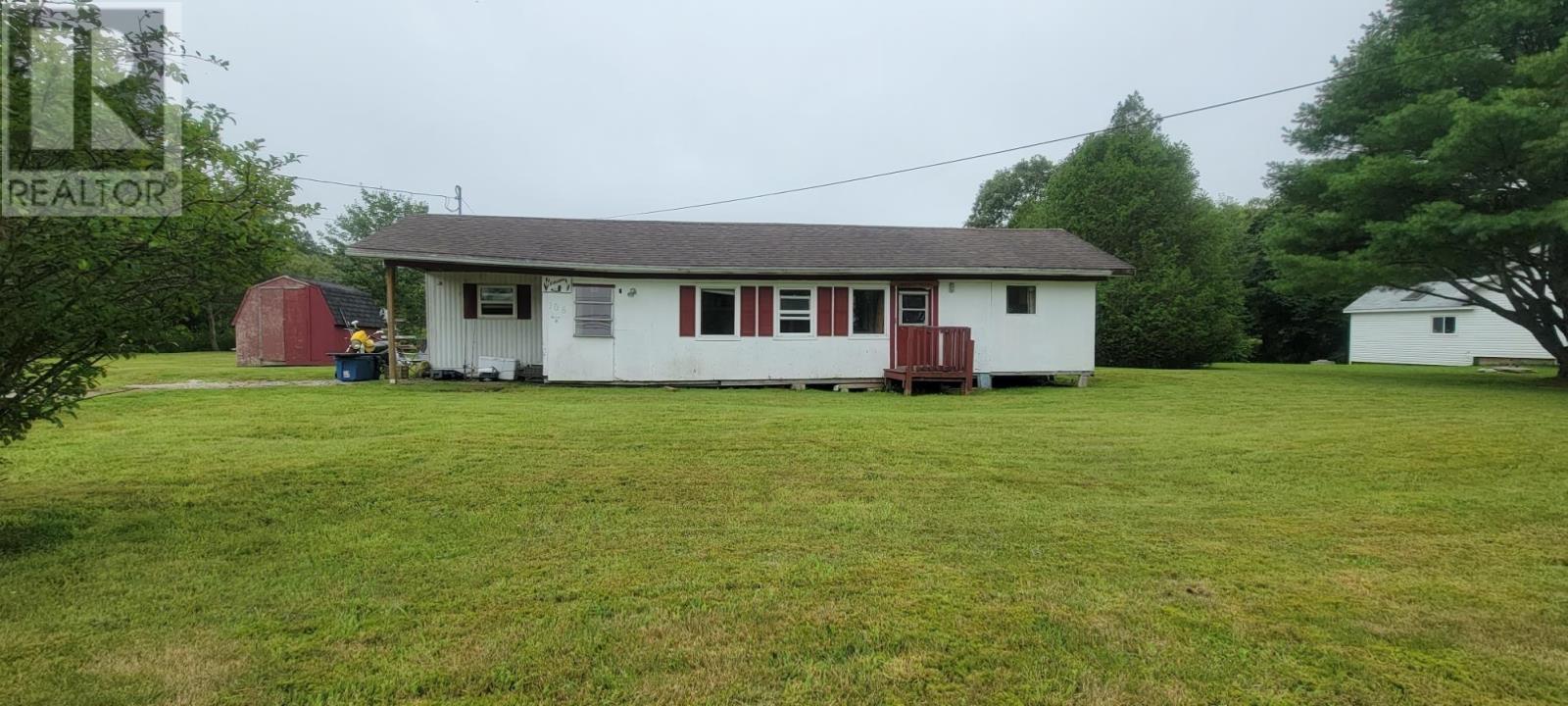 For sale: 106 Highway 203 Highway, Carleton, Nova Scotia B5A5R2 ...