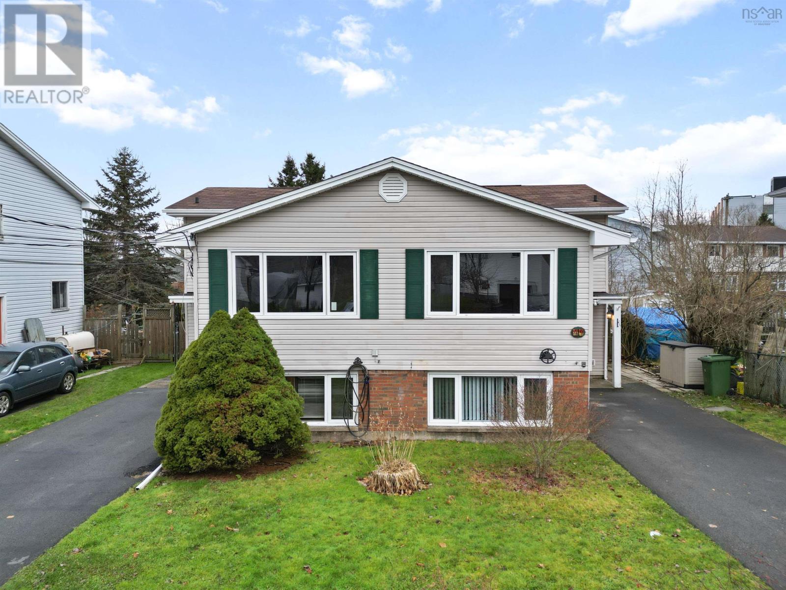 42/44 Robert Drive, Woodlawn, Nova Scotia B2W1Z8 | REALTOR.ca
