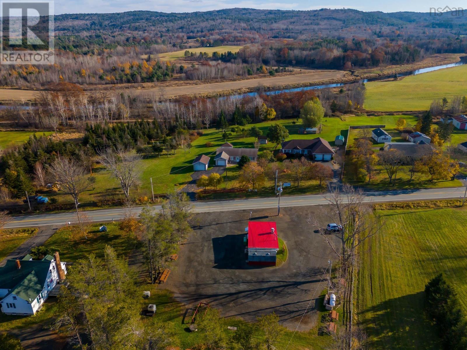 9767 Highway 1, Paradise, Nova Scotia B0S1C0 | REALTOR.ca