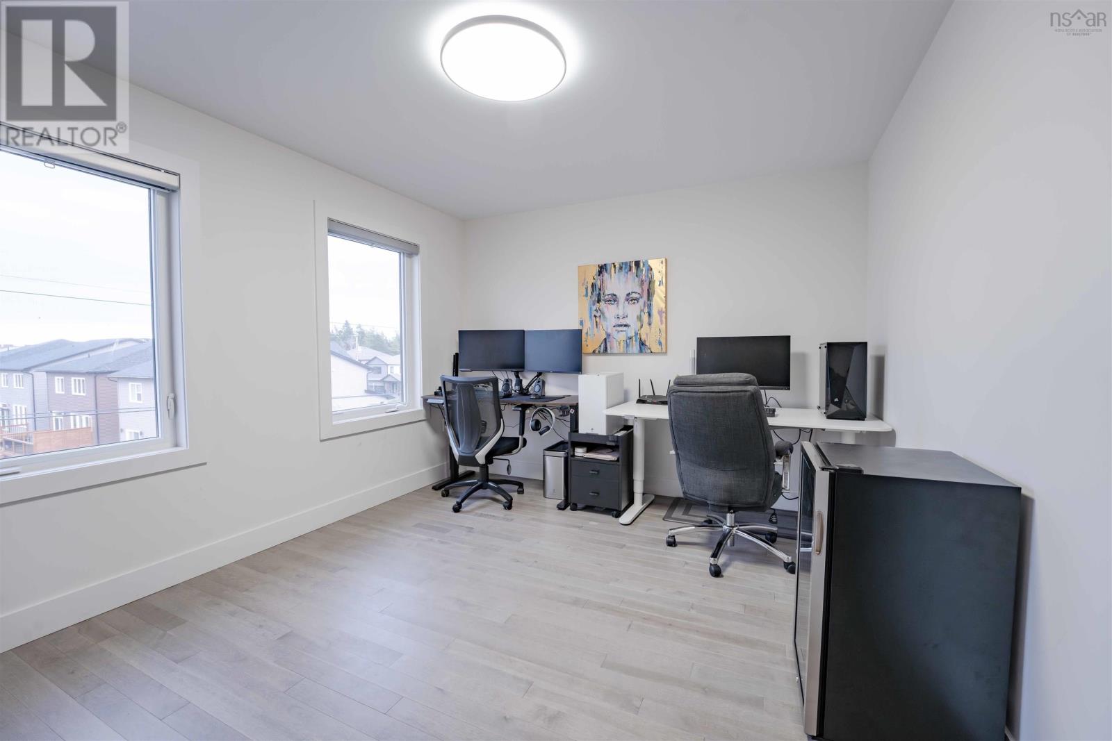 For sale: 129 Elizabeth Doane Drive, Bedford, Nova Scotia B4B1G5 ...