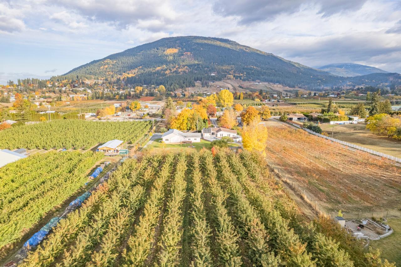 For sale: 2819 ERICKSON ROAD, Erickson, British Columbia V0B1G1 ...