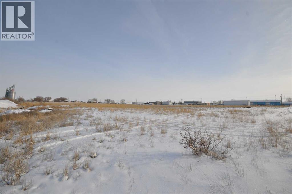 For sale: 647 2 Avenue, Dunmore, Alberta T1B0K3 - A2101976 | REALTOR.ca