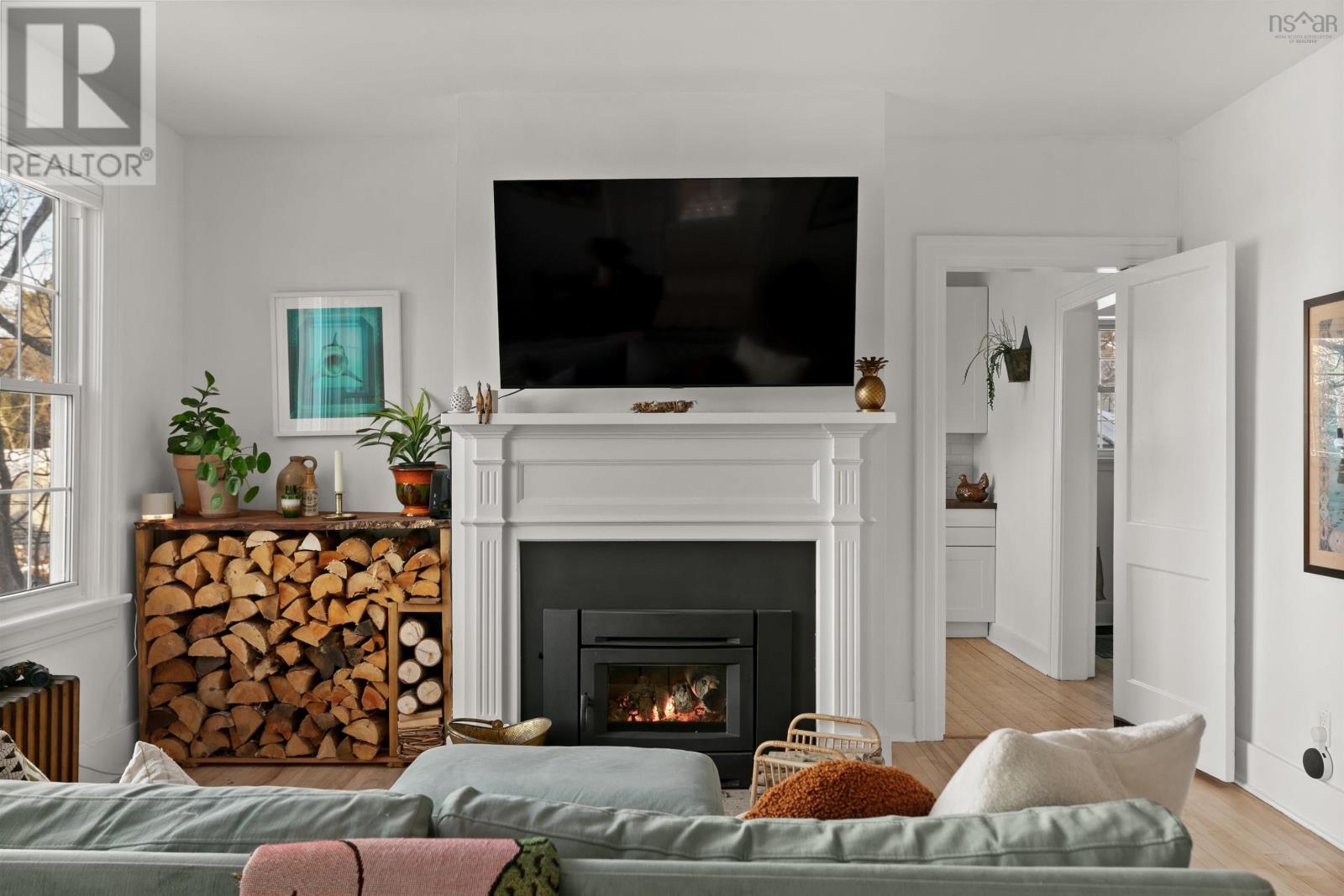 8 Dickson Avenue, Halifax, Nova Scotia B3M2W3 | REALTOR.ca