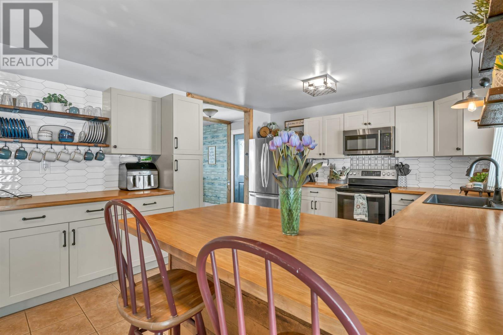 For sale: 40 Alder Drive, Head Of Jeddore, Nova Scotia B0J1P0 ...