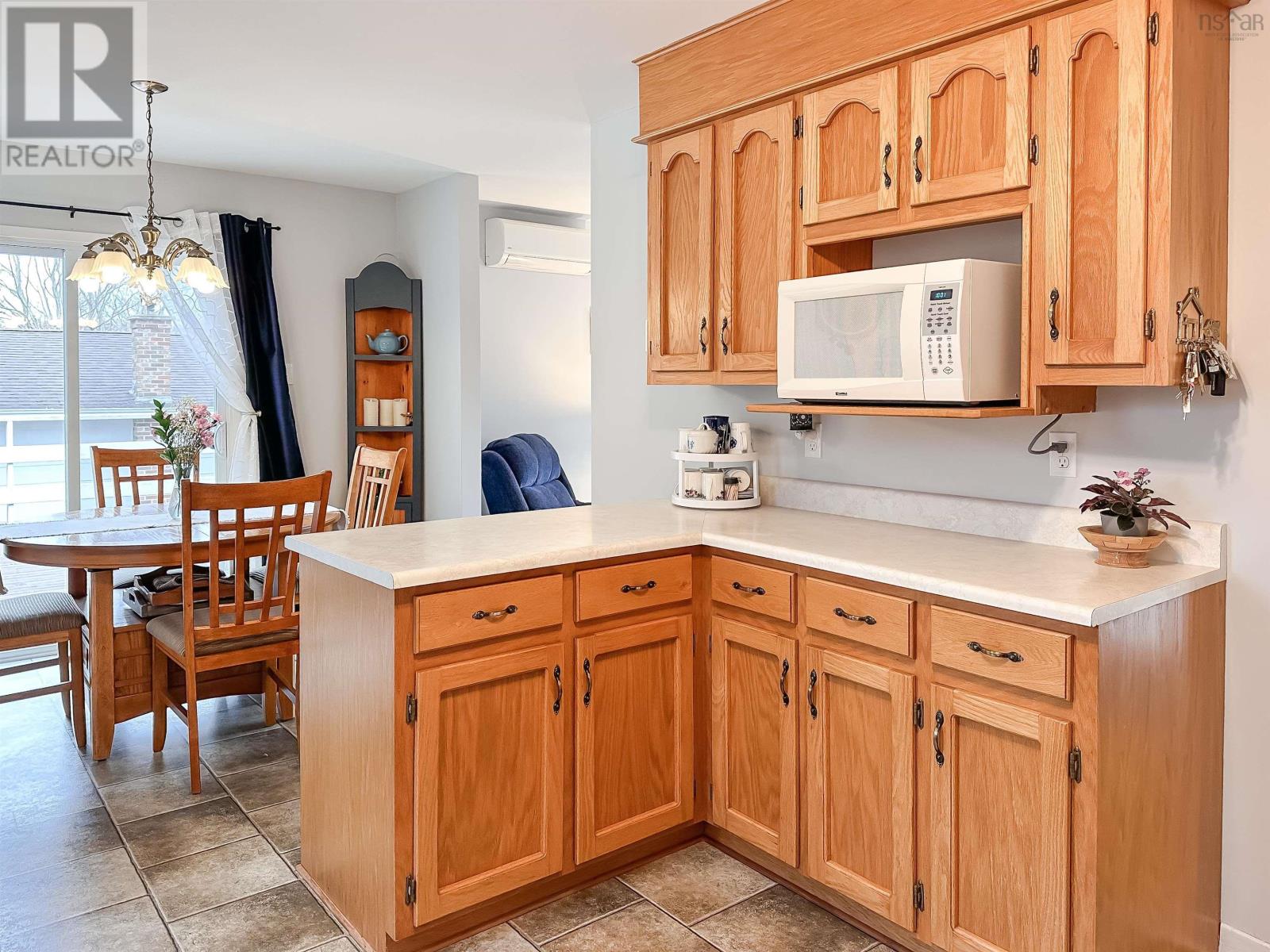 For sale: 1706 Cumberland Drive, Coldbrook, Nova Scotia B4R1A4 ...