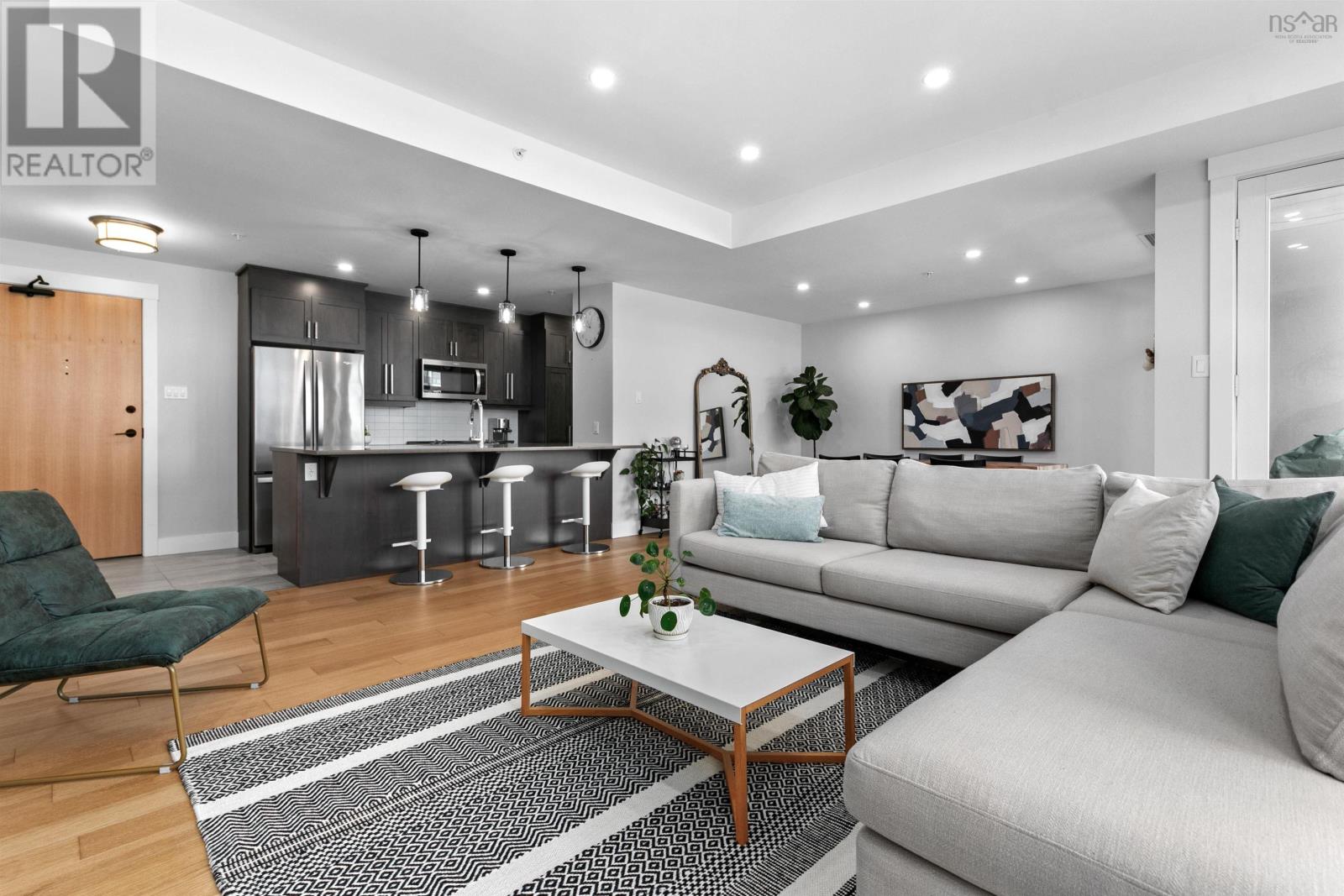 402 1990 Vernon Street, Halifax, Nova Scotia B3H0B8 | REALTOR.ca