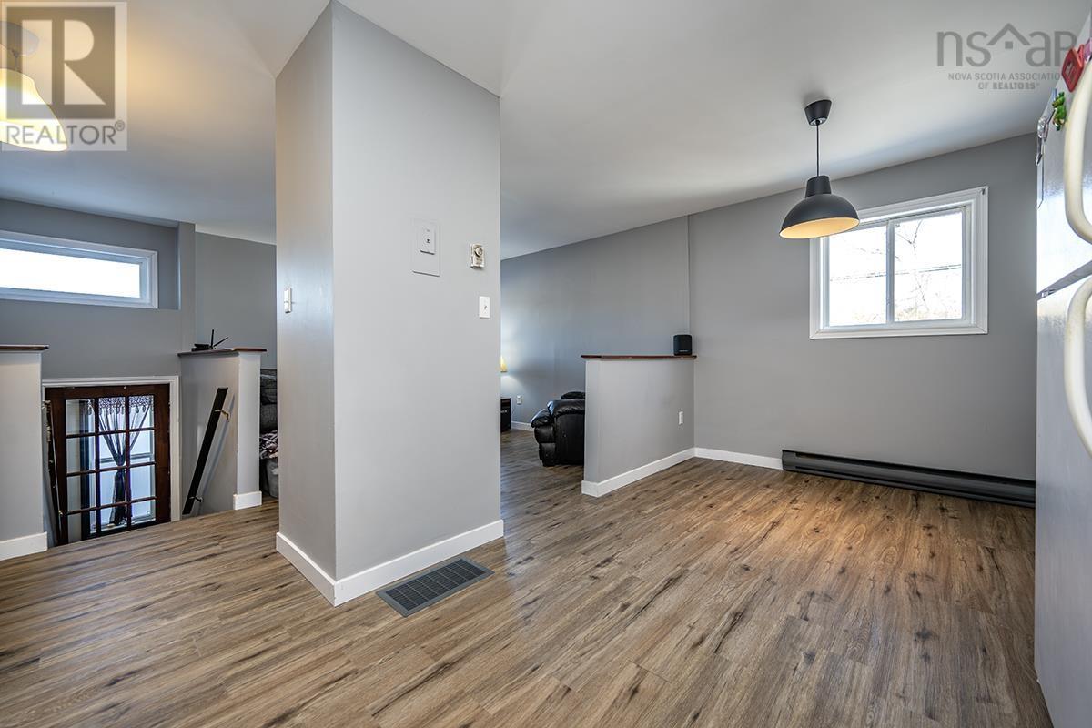 59 Alexander Drive, Three Mile Plains, Nova Scotia B0N2T0 | REALTOR.ca