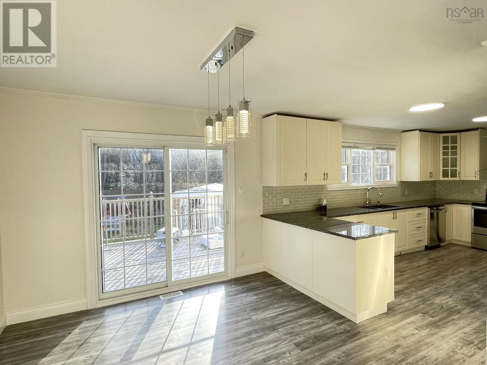 19 Queen Street Extension, Liverpool, Nova Scotia B0T1K0 | REALTOR.ca