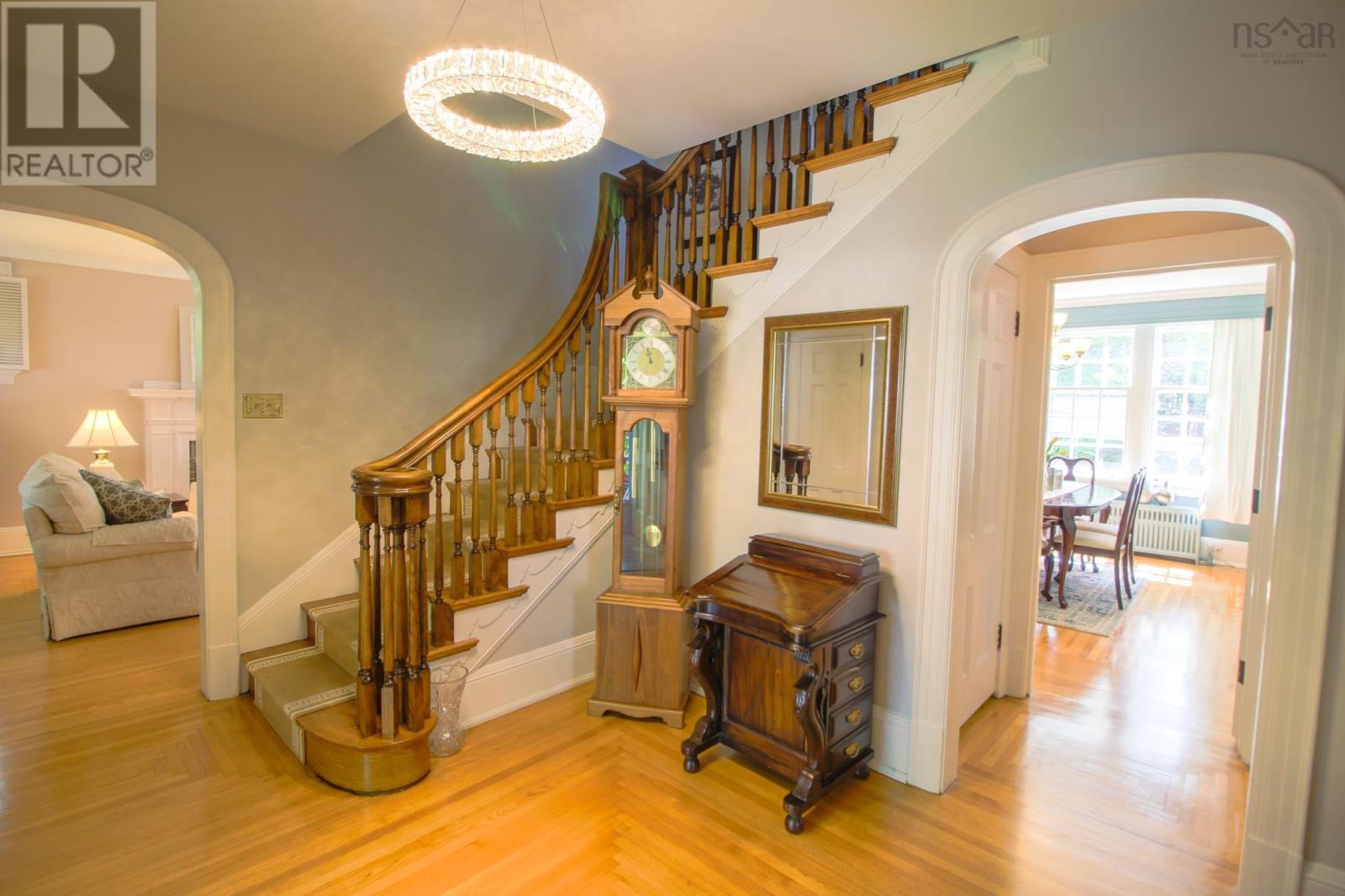 18 Howe Street, Sydney, Nova Scotia B1P4T8 | REALTOR.ca