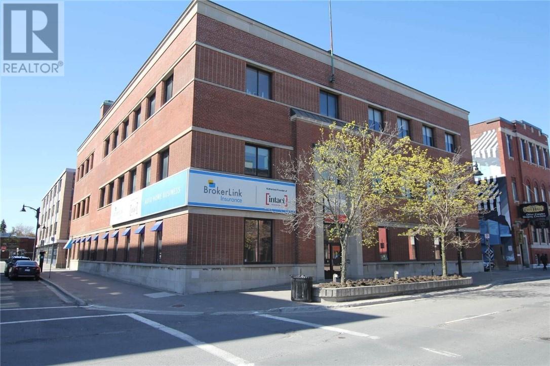 For lease: 93 Cedar Unit# 301B, Greater Sudbury, Ontario P3E1A7 ...
