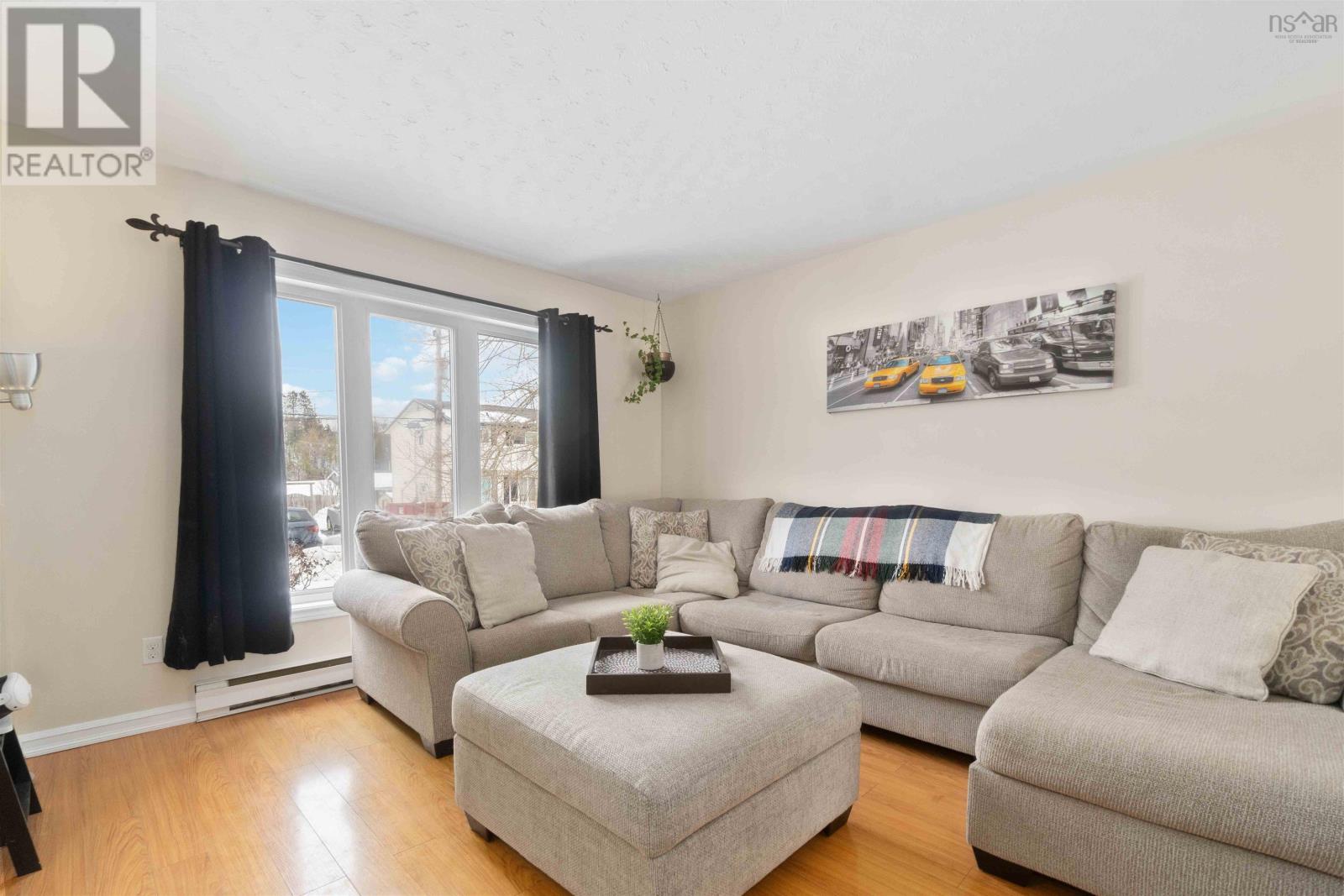 17 Sami Drive, Lower Sackville, Nova Scotia B4C3S4 | REALTOR.ca