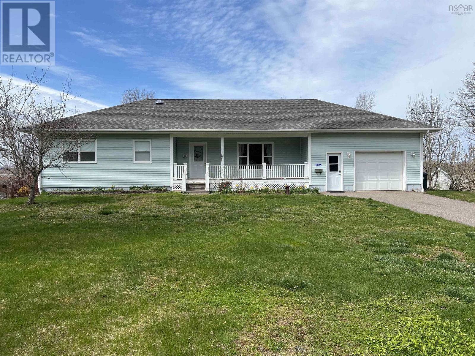 For sale: 106 Orchard Street, Berwick, Nova Scotia B0P1E0 - 202402127 ...