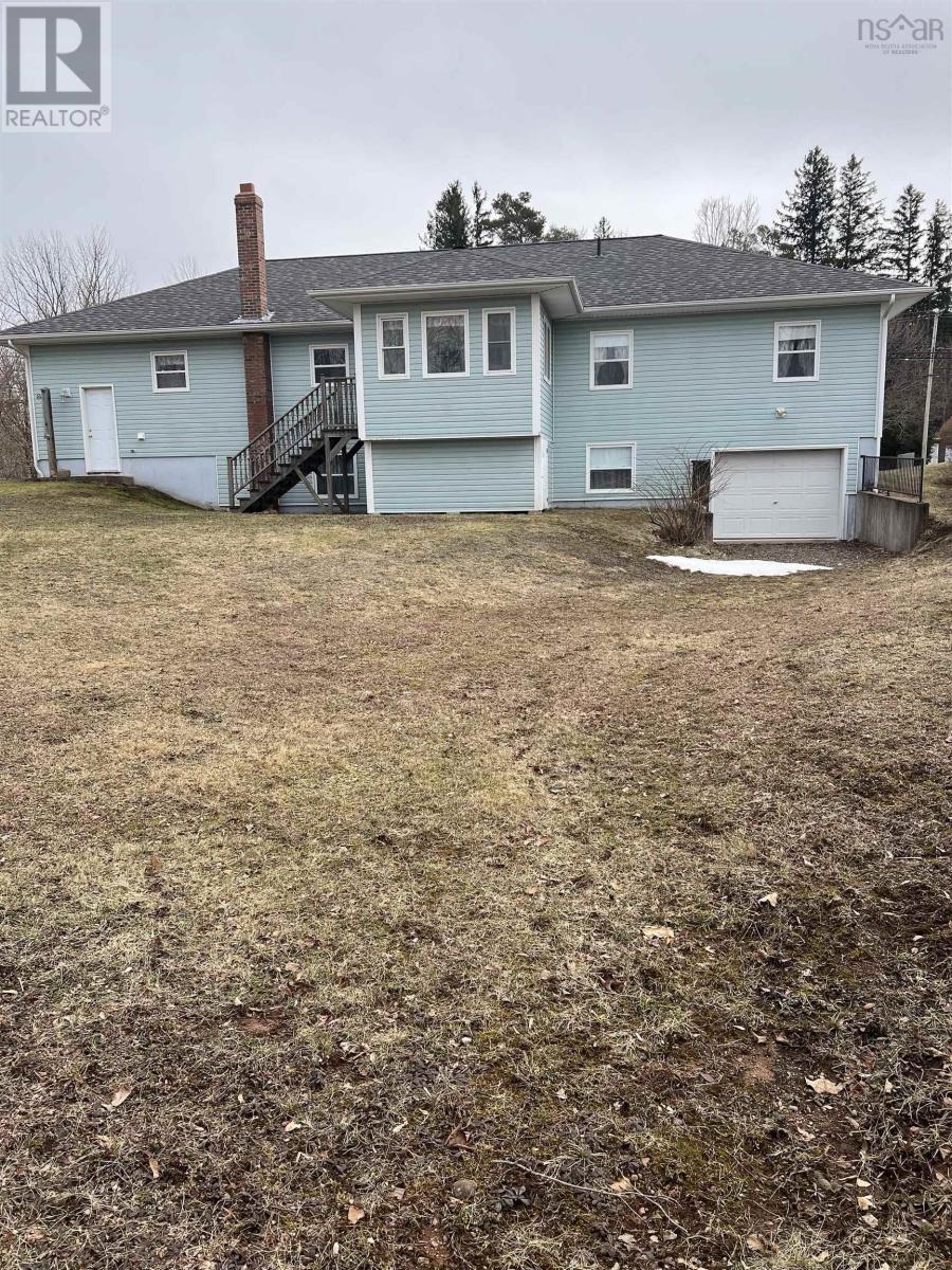 For sale: 106 Orchard Street, Berwick, Nova Scotia B0P1E0 - 202402127 ...