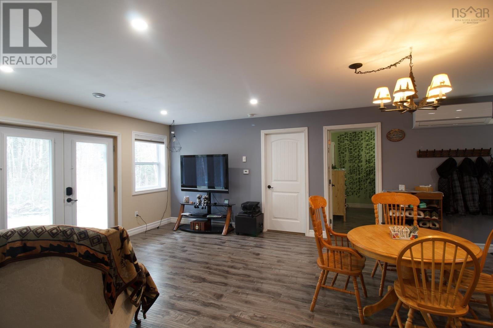 125 Pine hill Drive, Vaughan, Nova Scotia B0N2T0 | REALTOR.ca