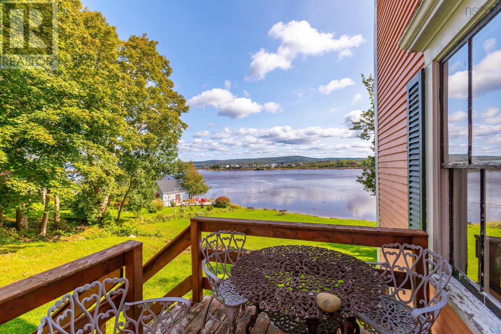 For Sale 5404 Granville Road Granville Ferry Nova Scotia B0s1a0 202402680 Realtorca