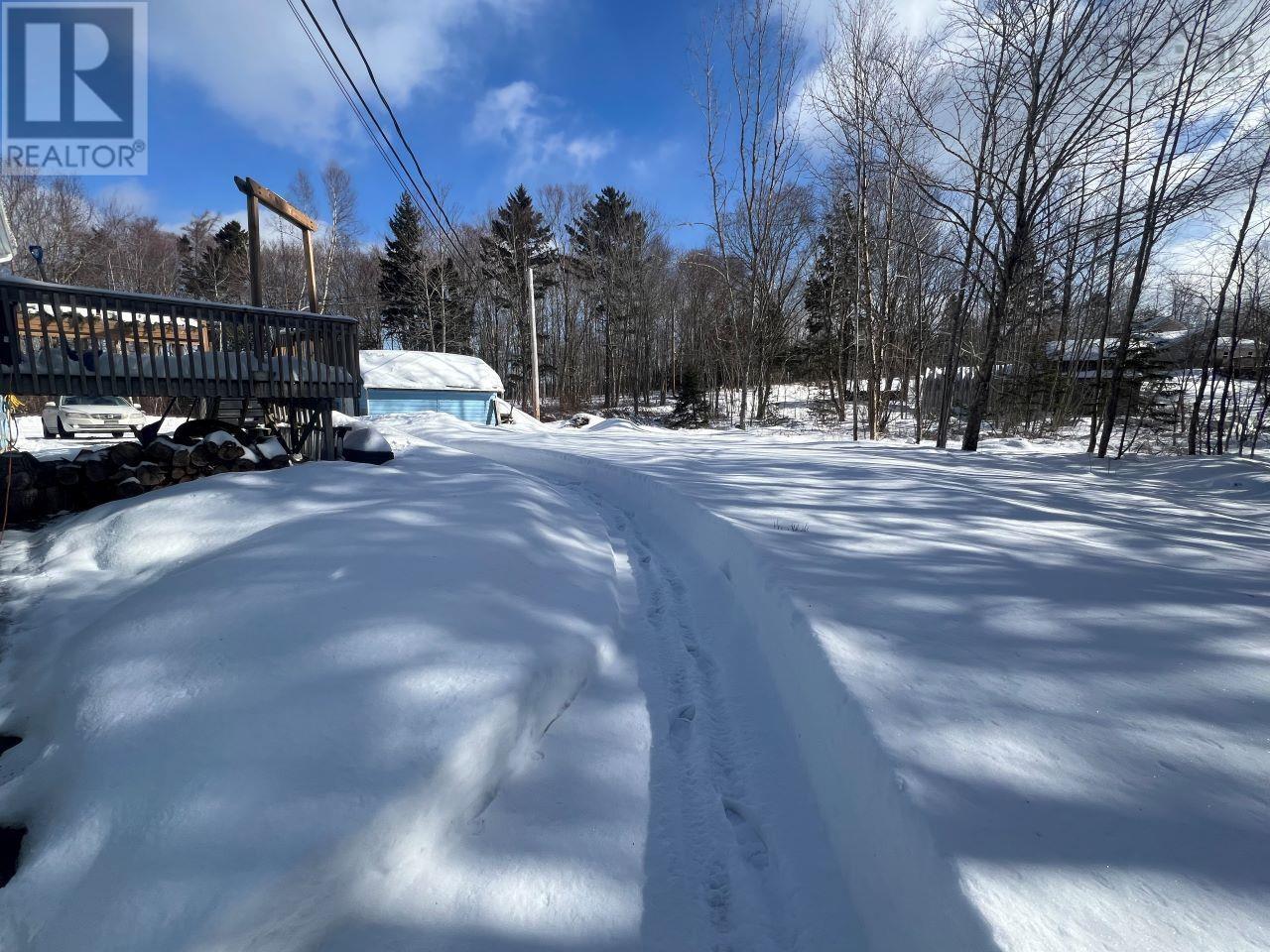 11 Earl Gordon Drive, Beaver Bank, Nova Scotia B4G1C5 | REALTOR.ca