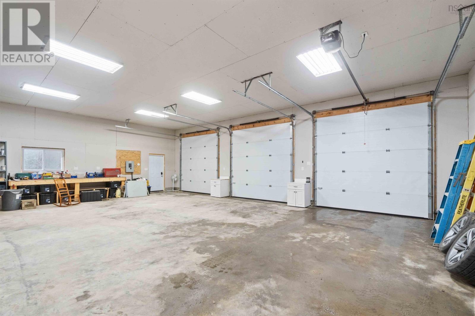 298 Newbury Road, Hammonds Plains, Nova Scotia B4B0C9 | REALTOR.ca