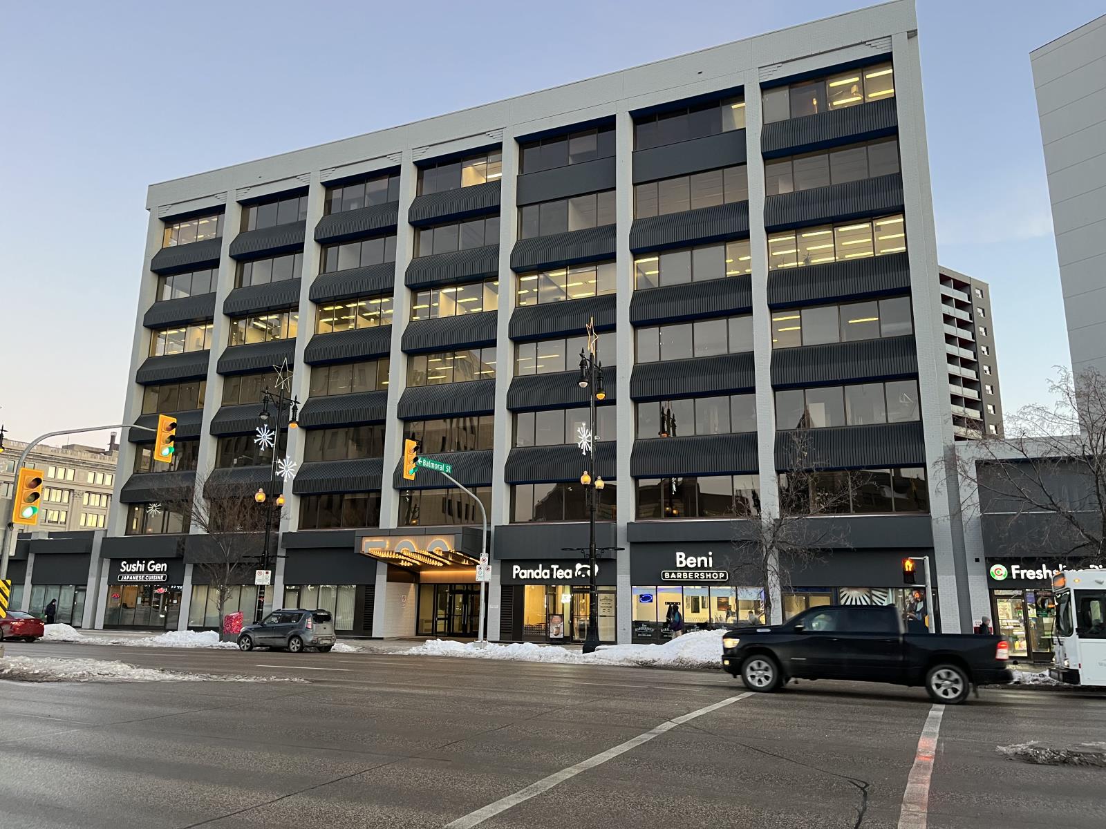 For lease: 500 Portage Avenue, Winnipeg, Manitoba R3C1W9 ...